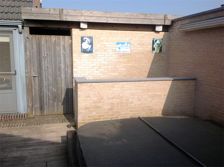 Bar en muur metselen